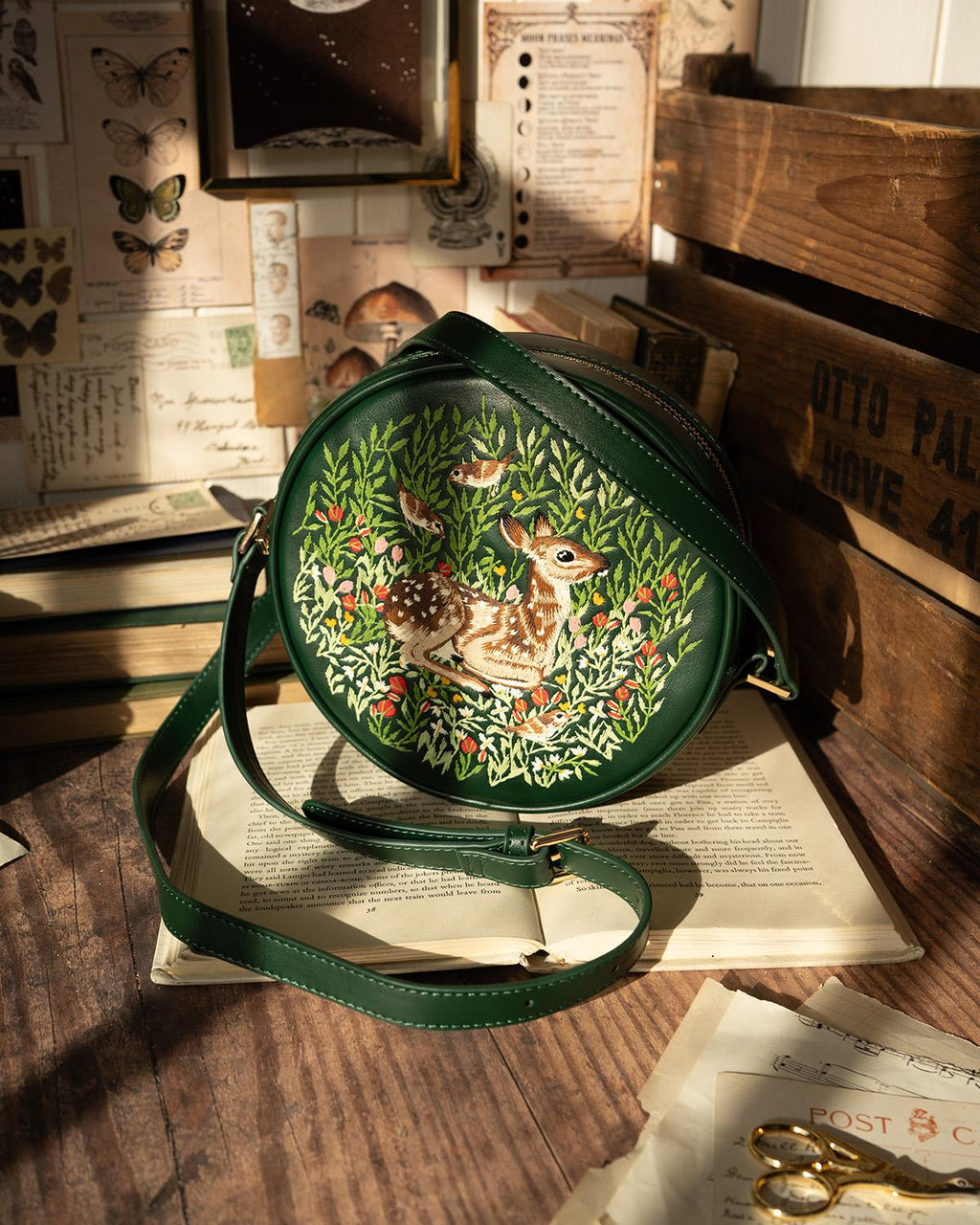 Resting Fawn Green Saddle Bag | Fable England – Fable England UK